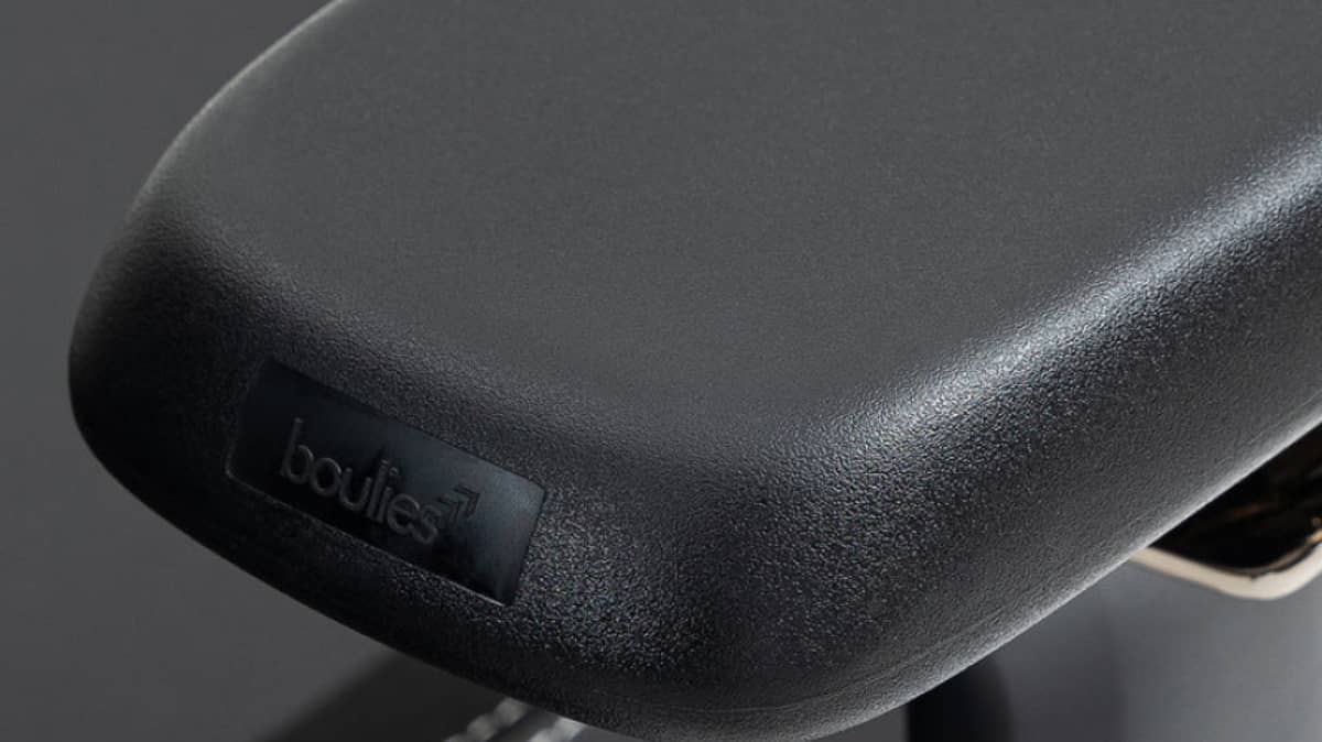 Buy Boulies Master Max Leather Black Chair - 2024