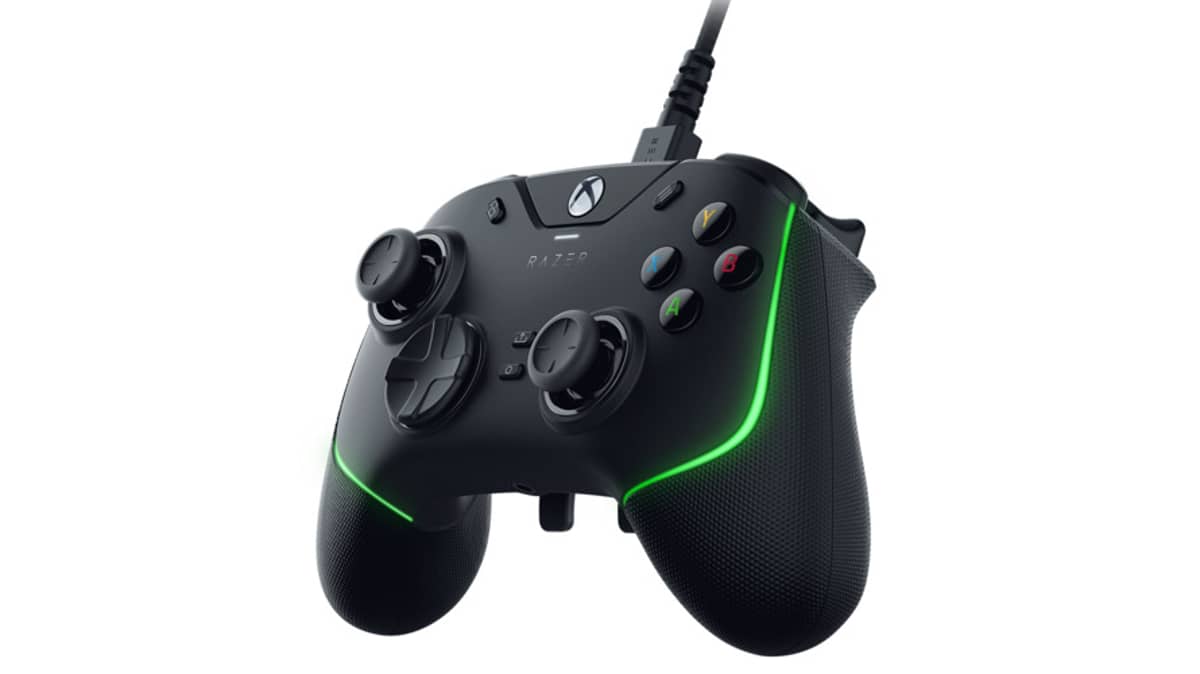 Buy Razer Wolverine V2 Chroma Wired Gaming Controller for Xbox Series X ...